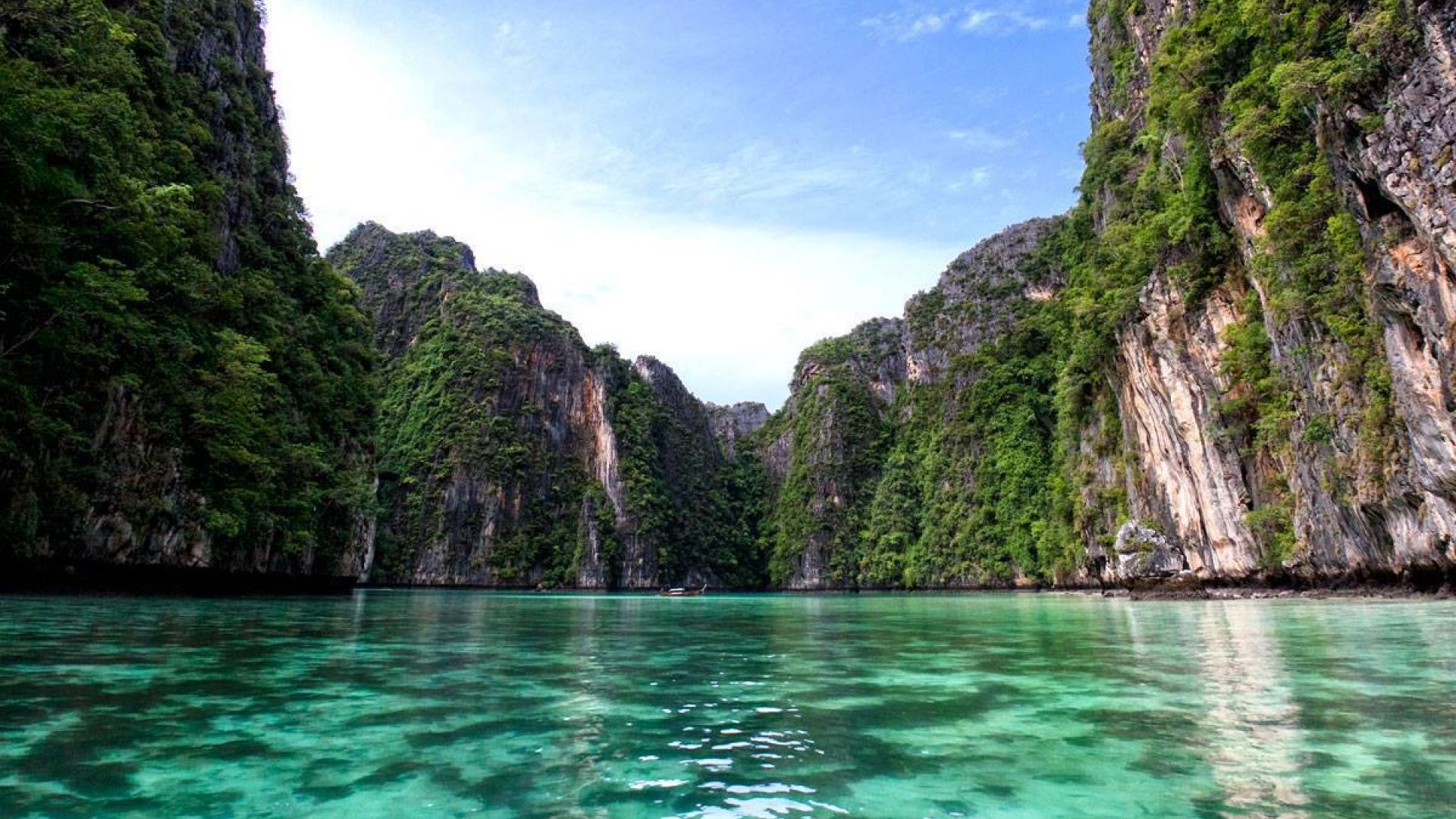 Phuket Phi Phi by Sea Angel Cruise Excursion Price: ฿1149 - ViagoTour.com